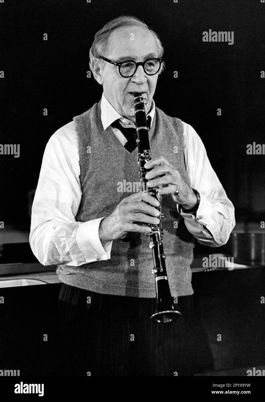 Benny goodman hi-res stock photography and images - Alamy