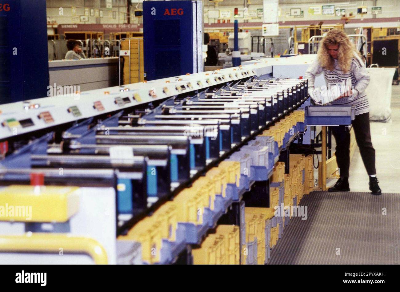 Letter distributor hi-res stock photography and images - Alamy