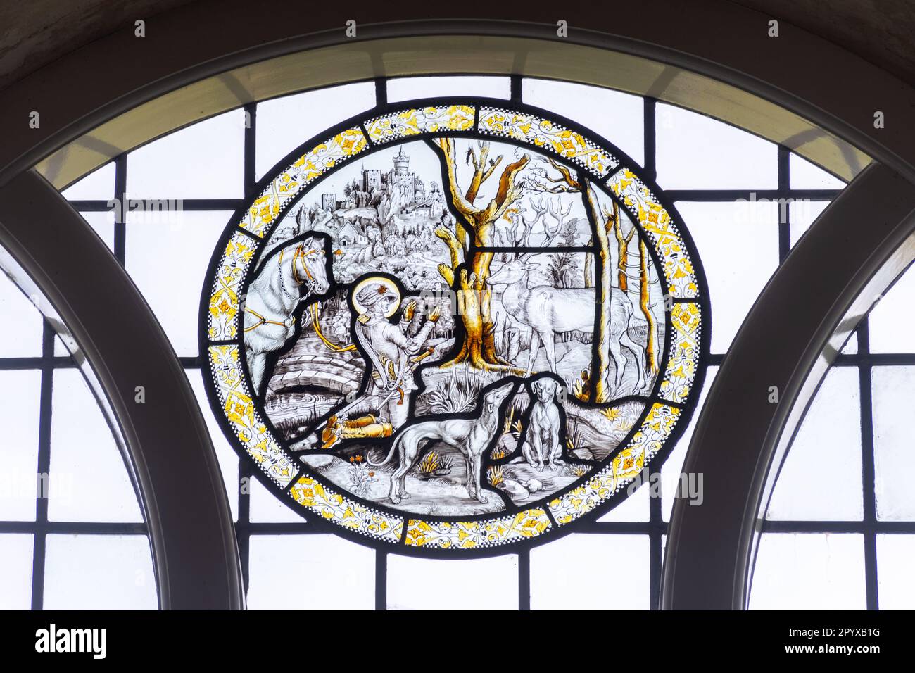 Stained glass roundel hi-res stock photography and images - Alamy