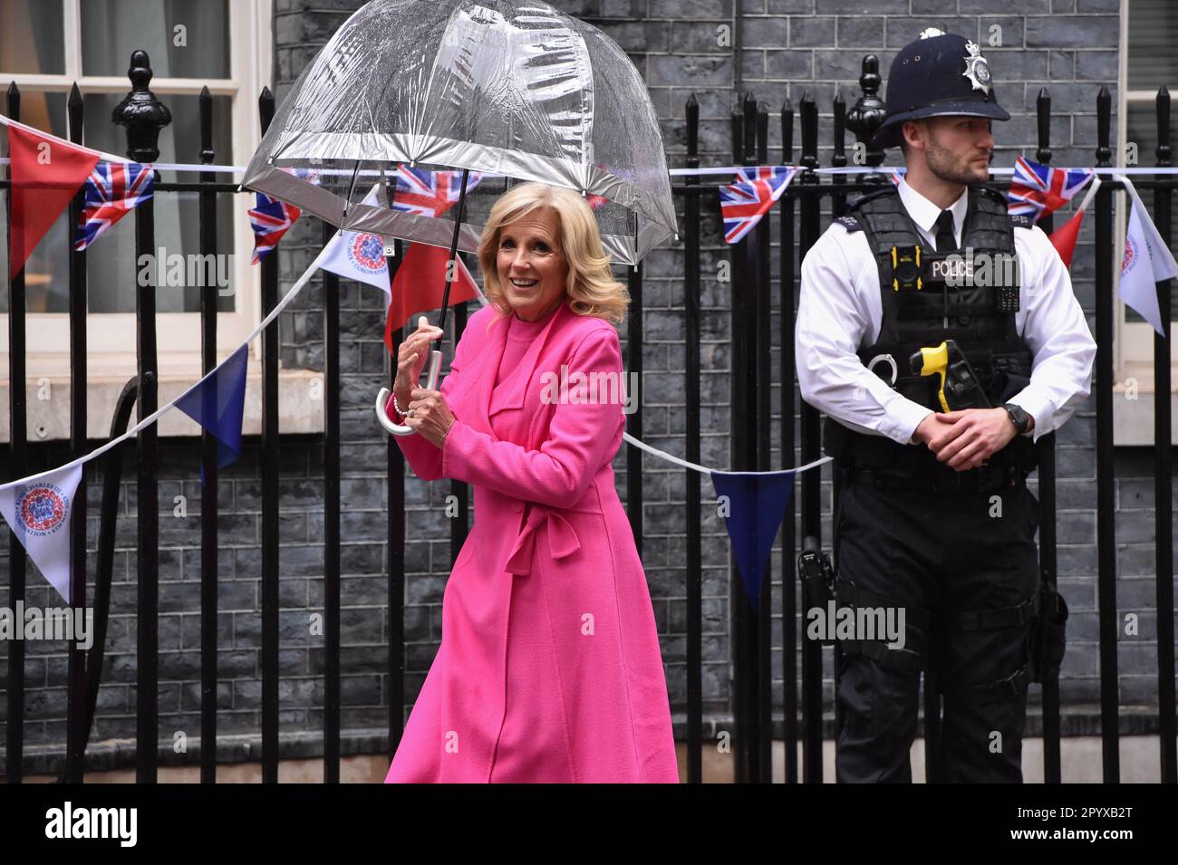 Jill biden downing street hi-res stock photography and images - Alamy