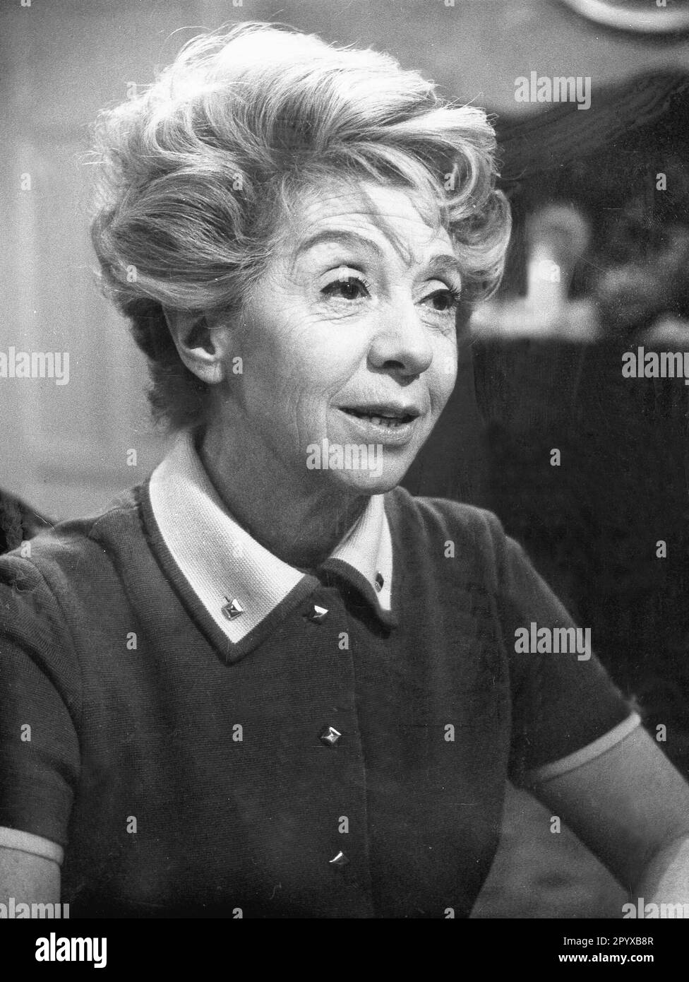 German actress Inge Meysel with hat, around 1969. [automated ...