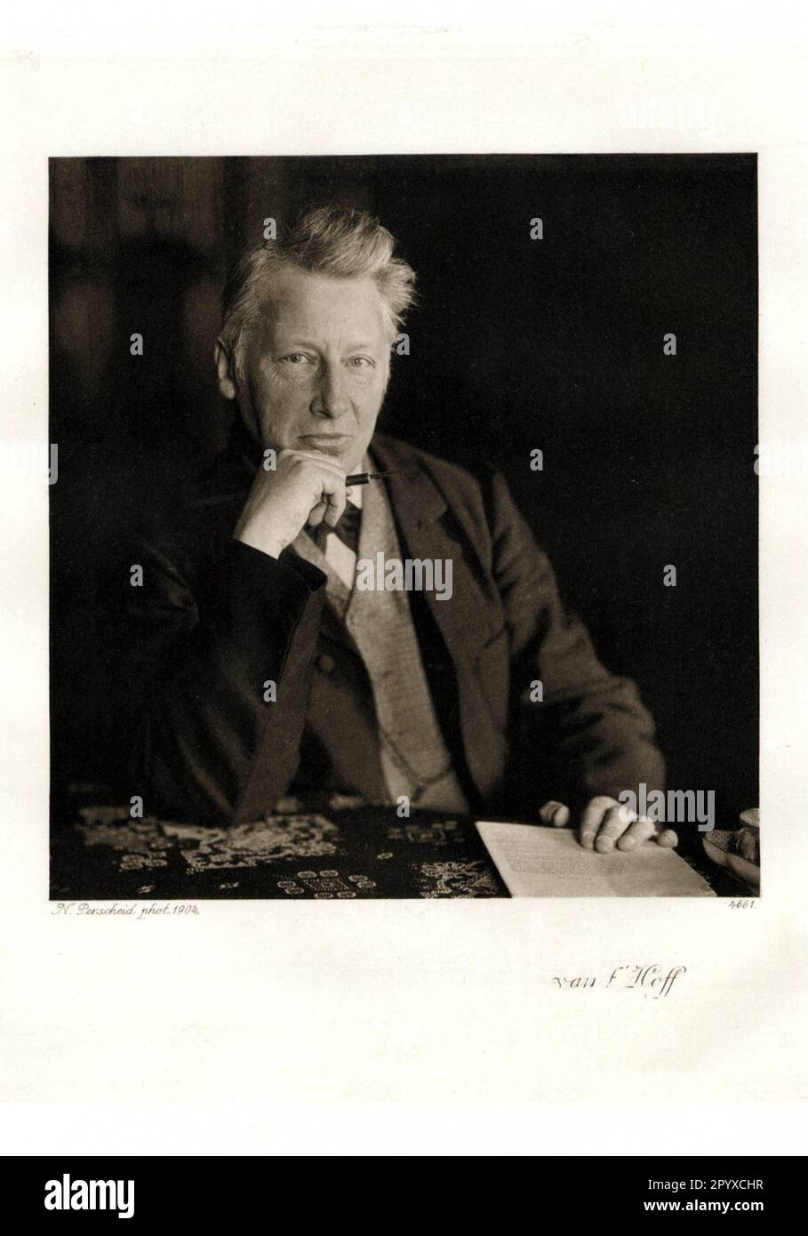 Jacobus Henricus van't Hoff (1852-1911), Dutch chemist. van't Hoff ...