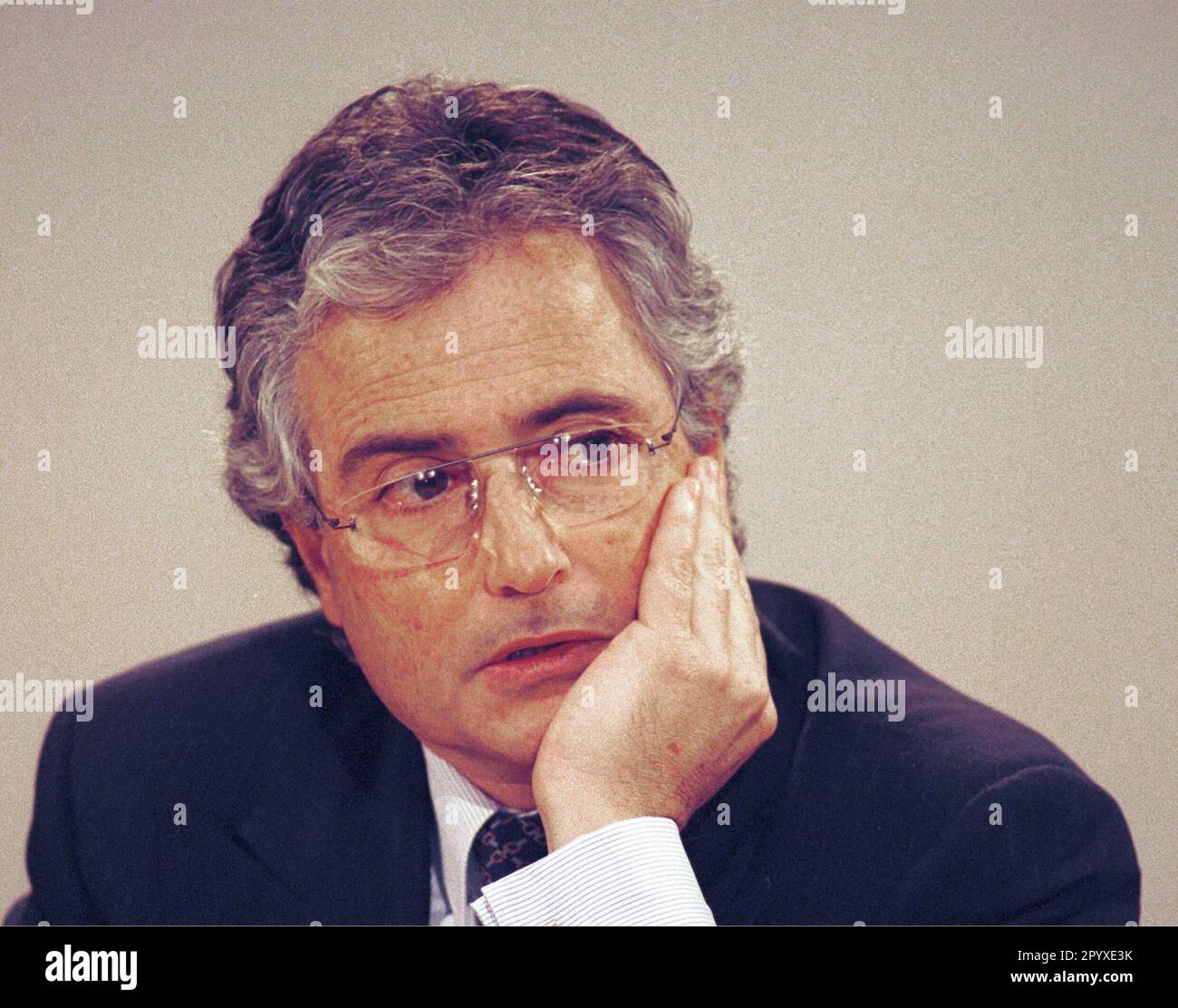 Ron sommer hi-res stock photography and images - Alamy