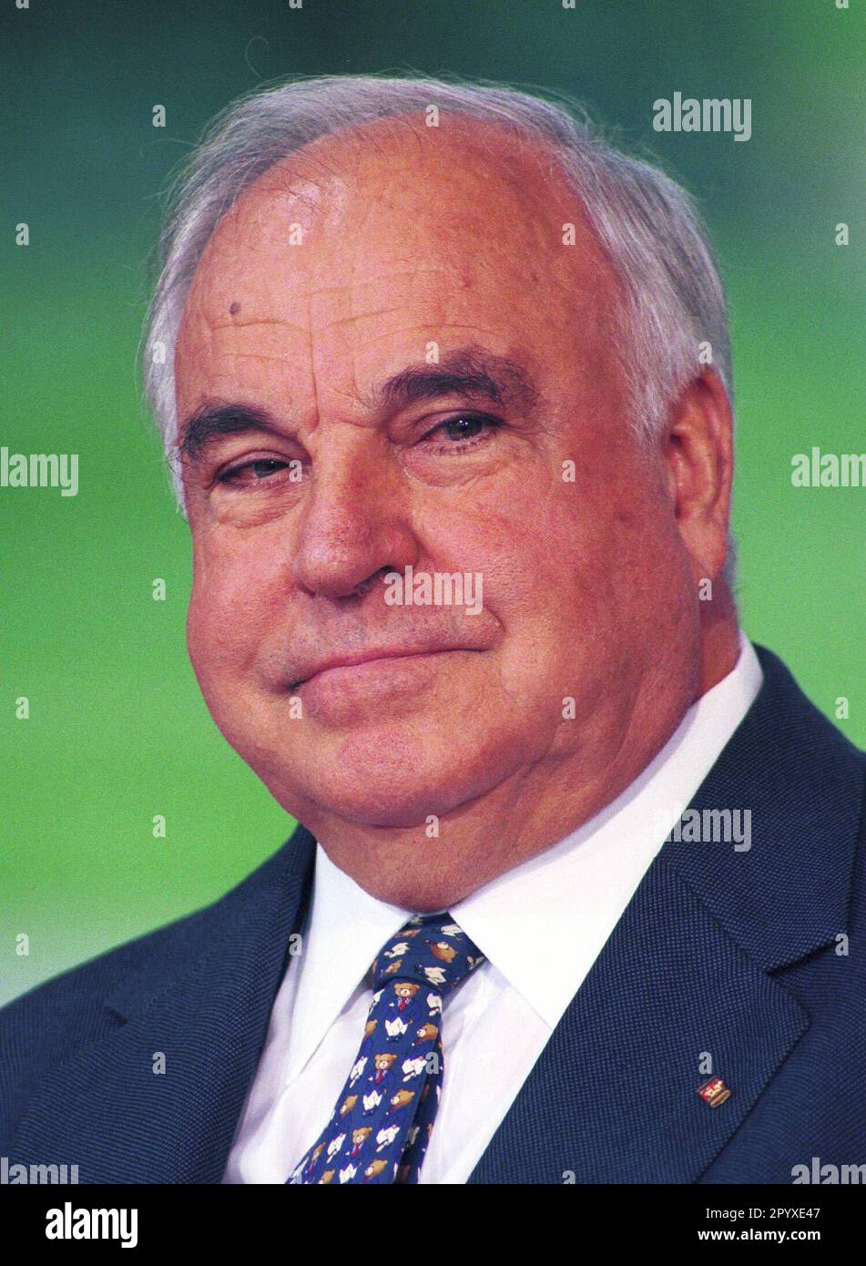 Helmut kohl 1998 hi-res stock photography and images - Alamy