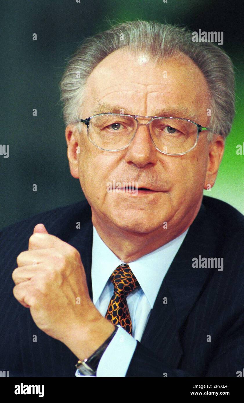 Lothar economy hi-res stock photography and images - Alamy