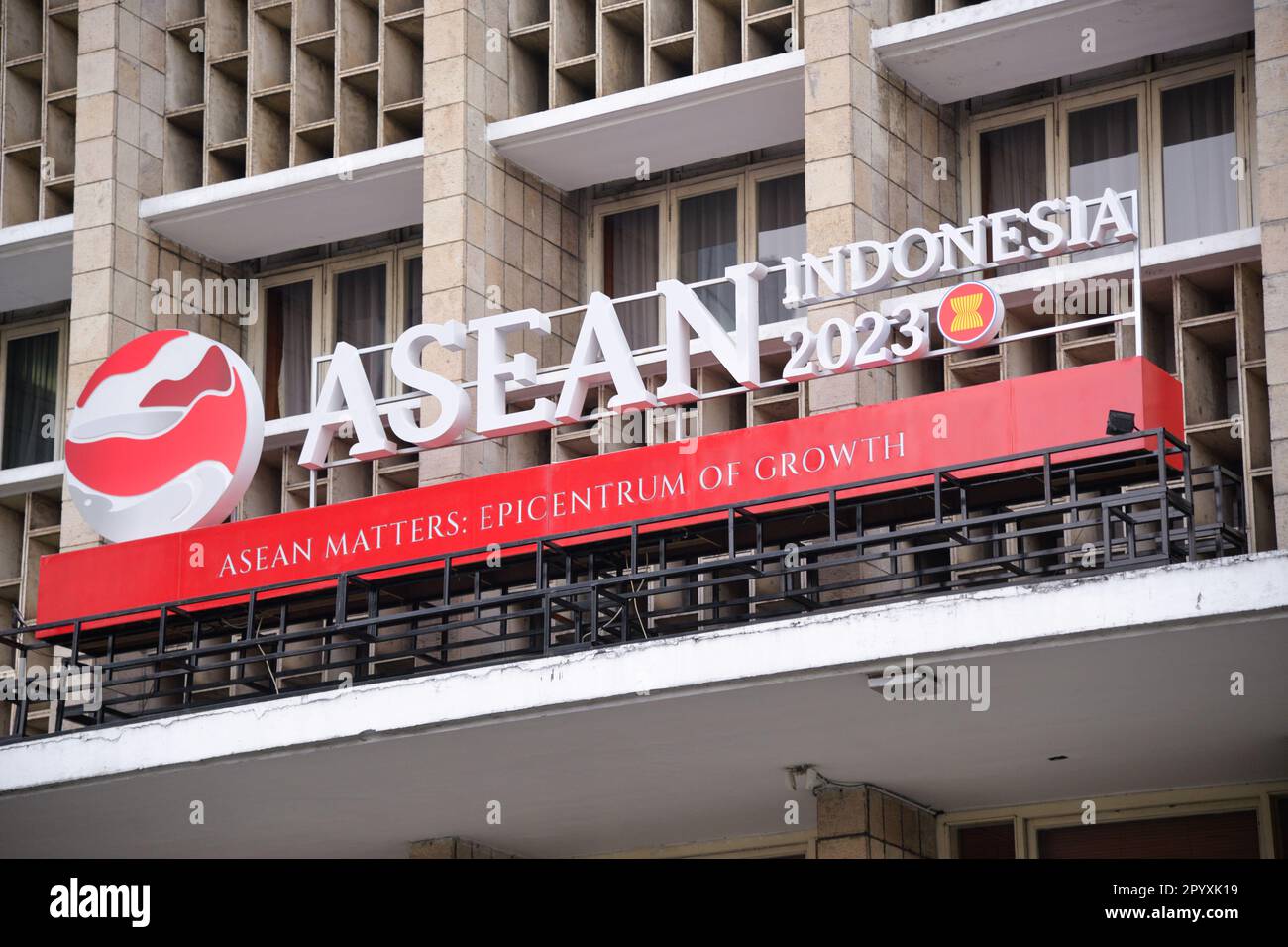 Jakarta. 5th May, 2023. This photo taken on May 5, 2023 shows logos of the 2023 ASEAN Summit on ...