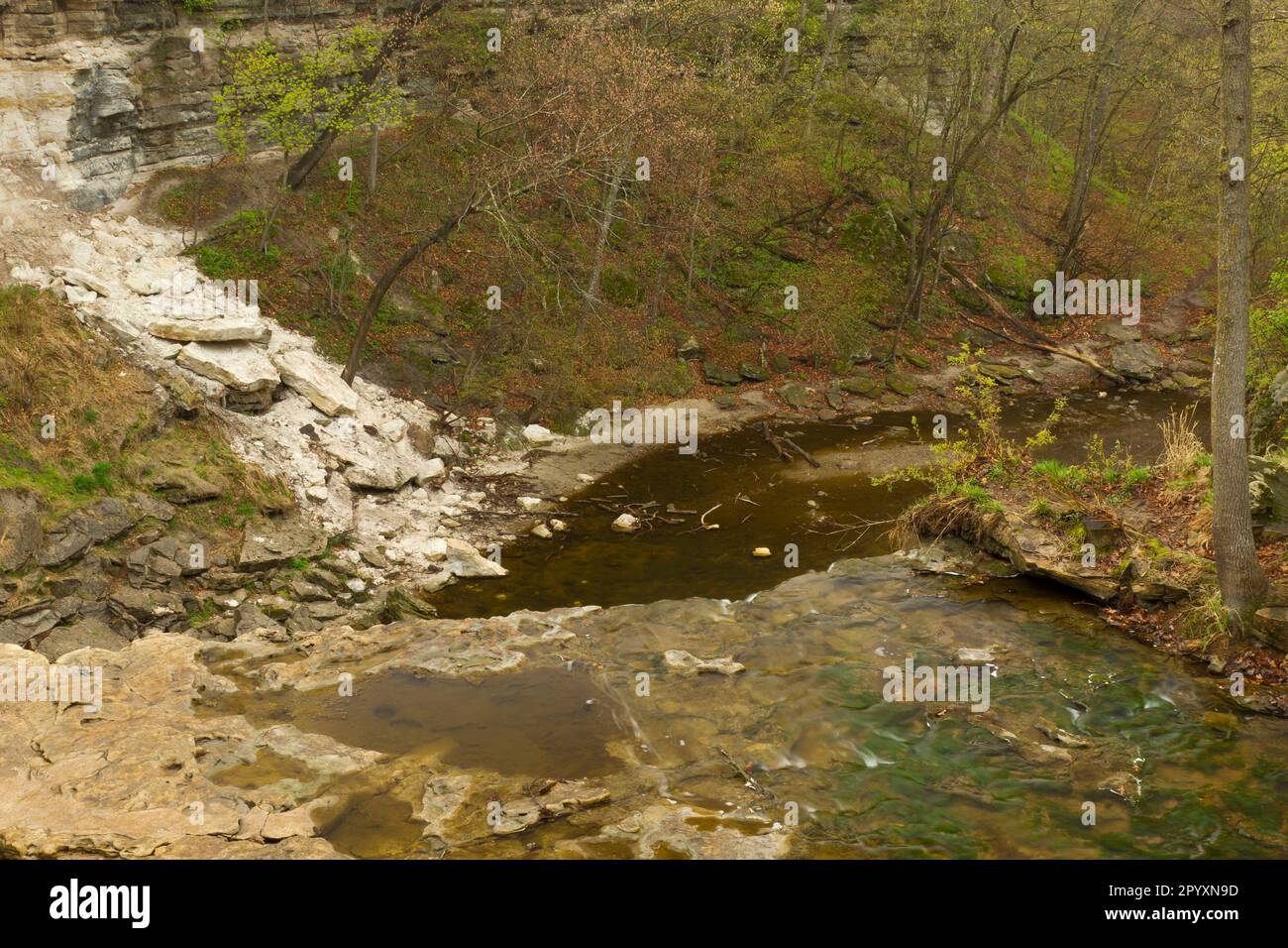 Run dry river hi-res stock photography and images - Alamy