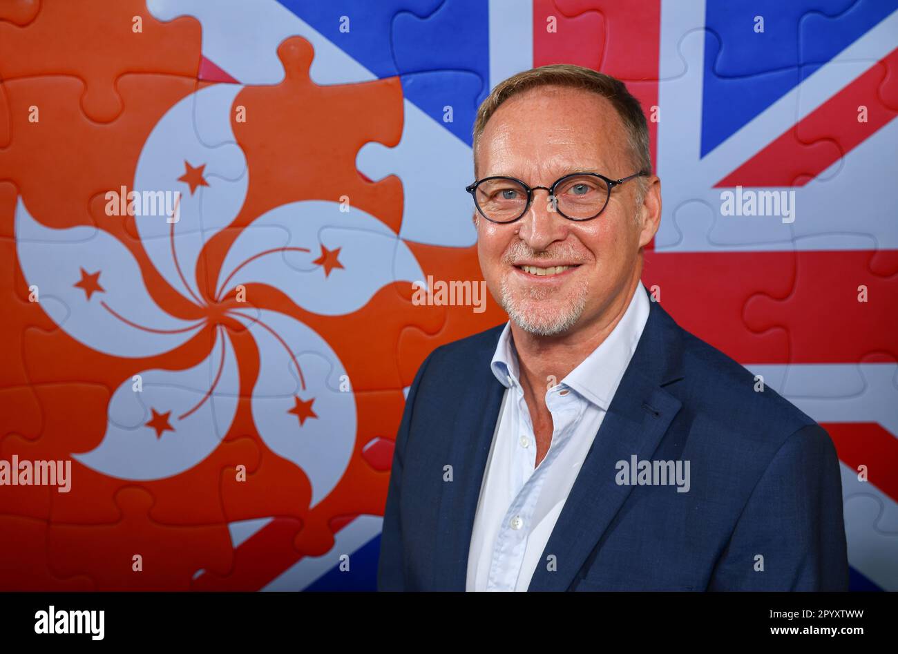 Consul general hong kong hi-res stock photography and images - Alamy