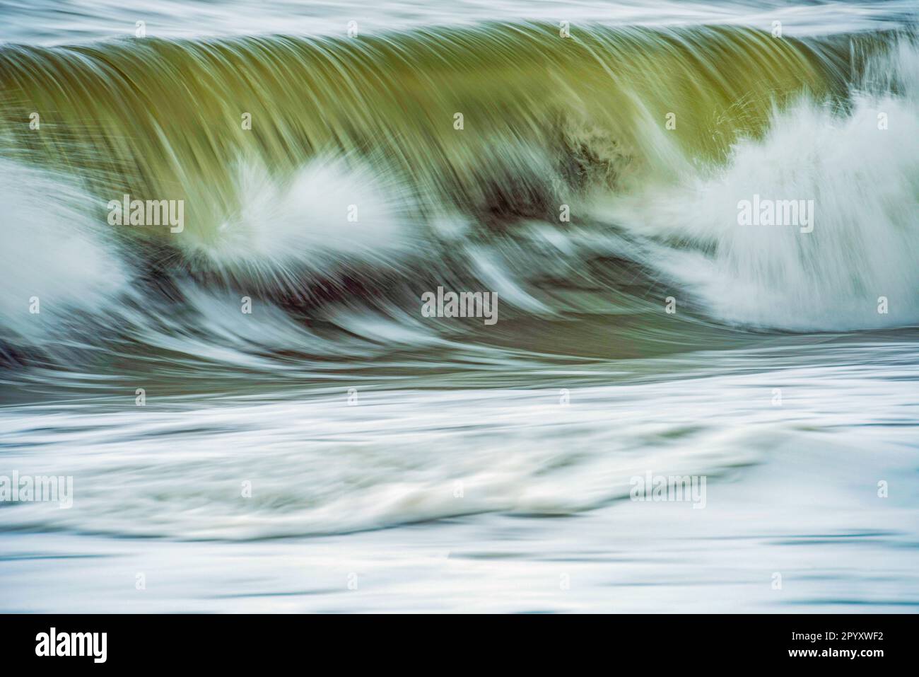 Olas de viento hi-res stock photography and images - Alamy