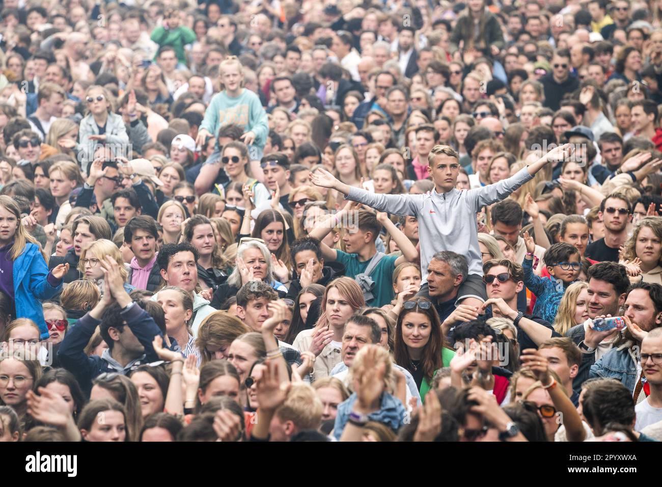 HAARLEM - Visitors during the Bevrijdingspop festival in Haarlem ...