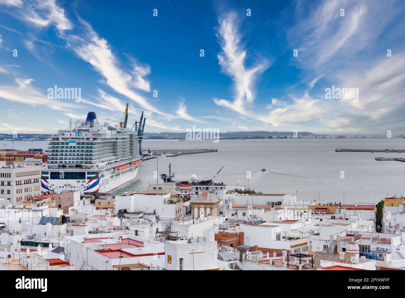 Visitor centre clock tower hi-res stock photography and images - Alamy