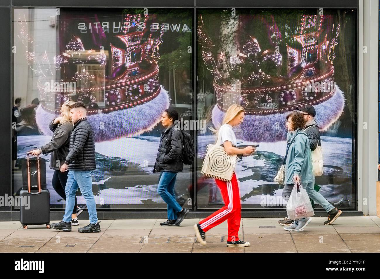 London, UK. 5th May, 2023. W1 Curates uses its video installation to ...