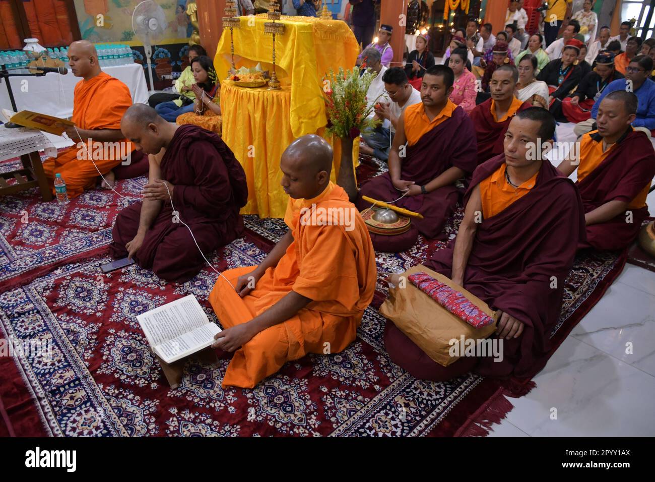 Kolkata, India. 05th May, 2023. Buddhist monks and devotees offer ...