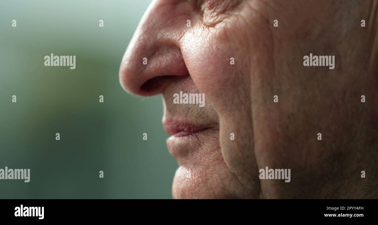Older man mouth close-up detail, wrinkled senior man face Stock Photo ...