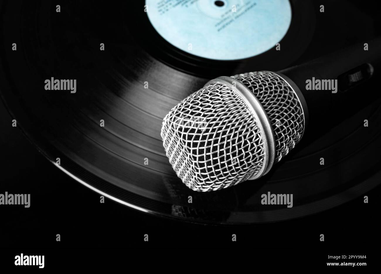 Close up vinyl record hi-res stock photography and images - Alamy