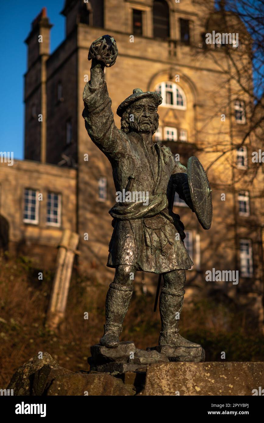 Rob Roy statue, Stirling, UK Stock Photo - Alamy