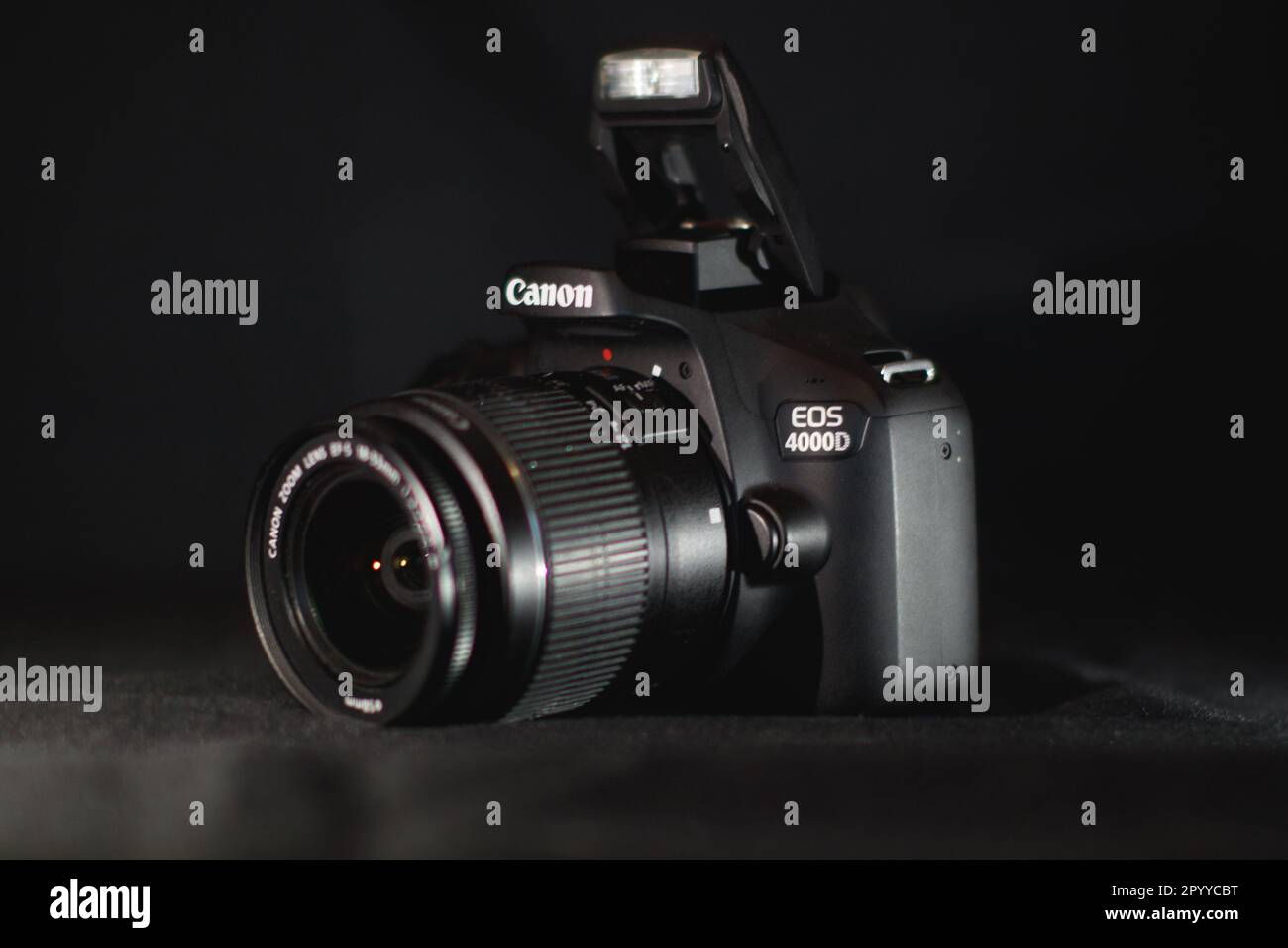 Canon eos 4000d hi-res stock photography and images - Alamy