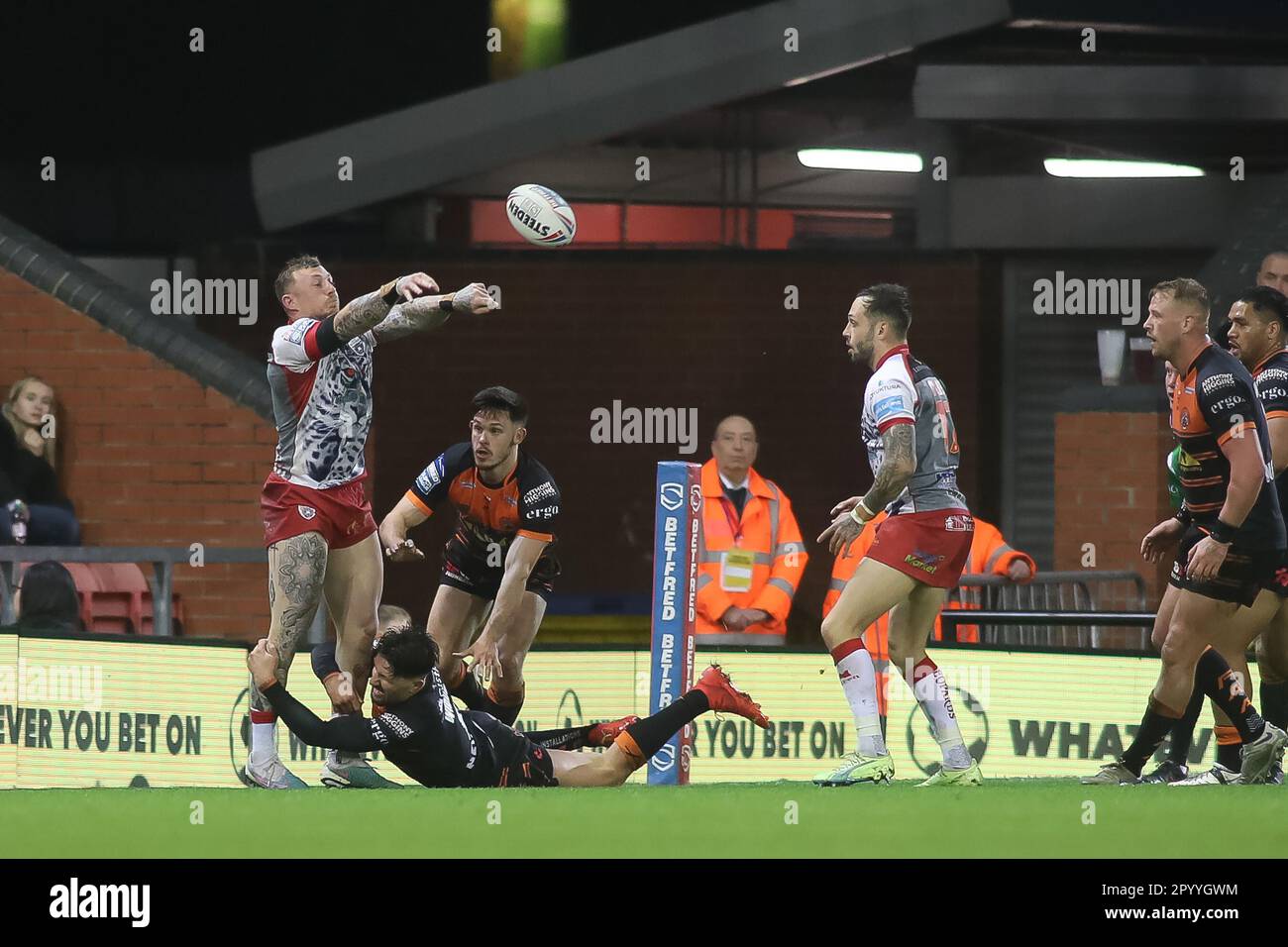 Leigh, UK. 05th May, 2023. Josh Charnley of Leigh offloads *** during ...