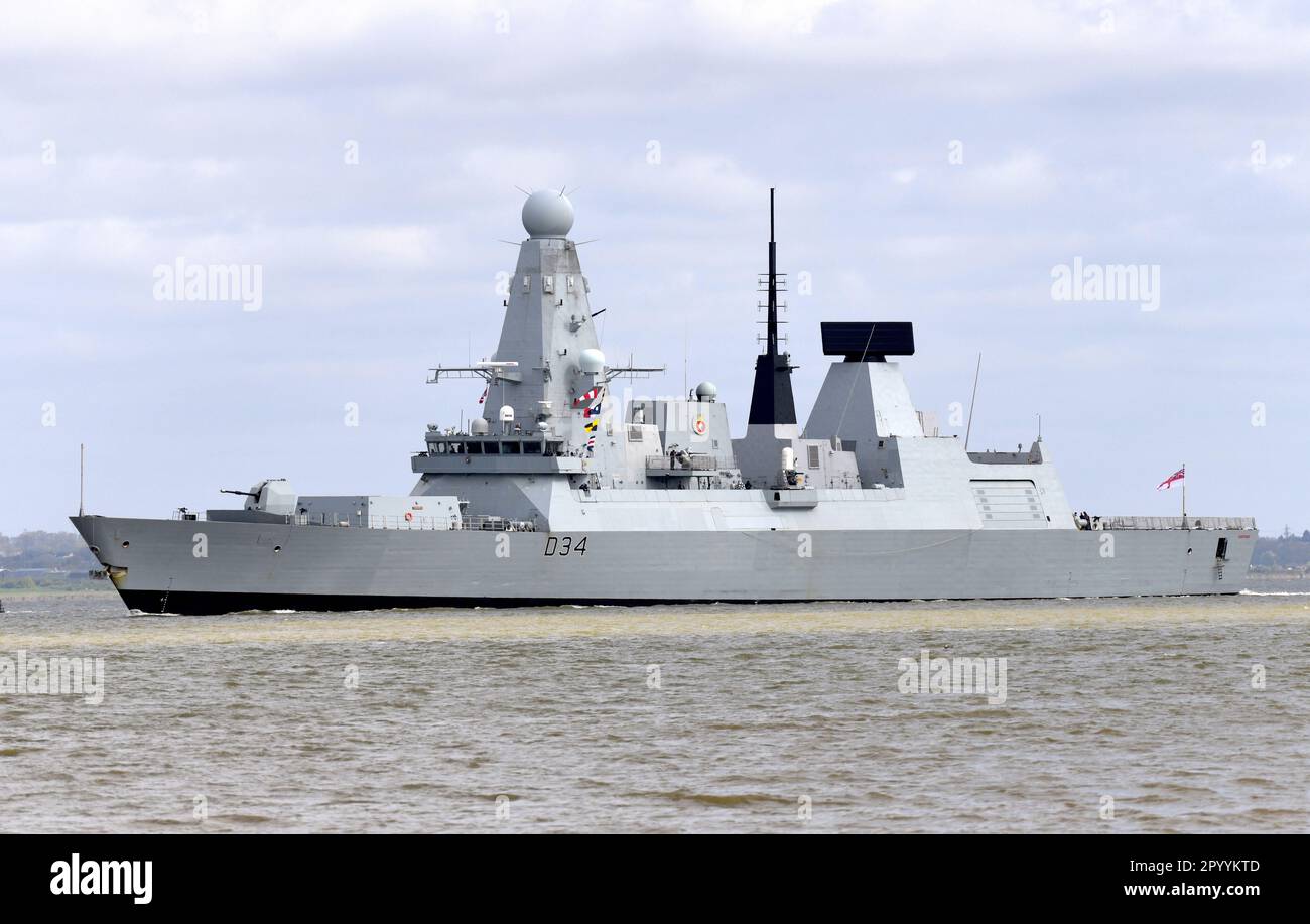 A Royal Navy Type 45 Destroyer HMS Diamond on route to London for His ...