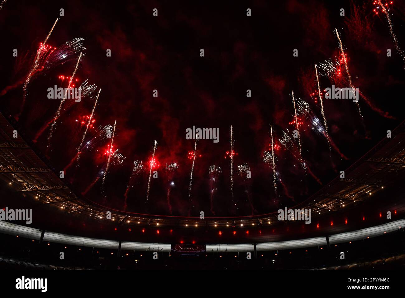 Feux d'artifice de football hi-res stock photography and images - Alamy