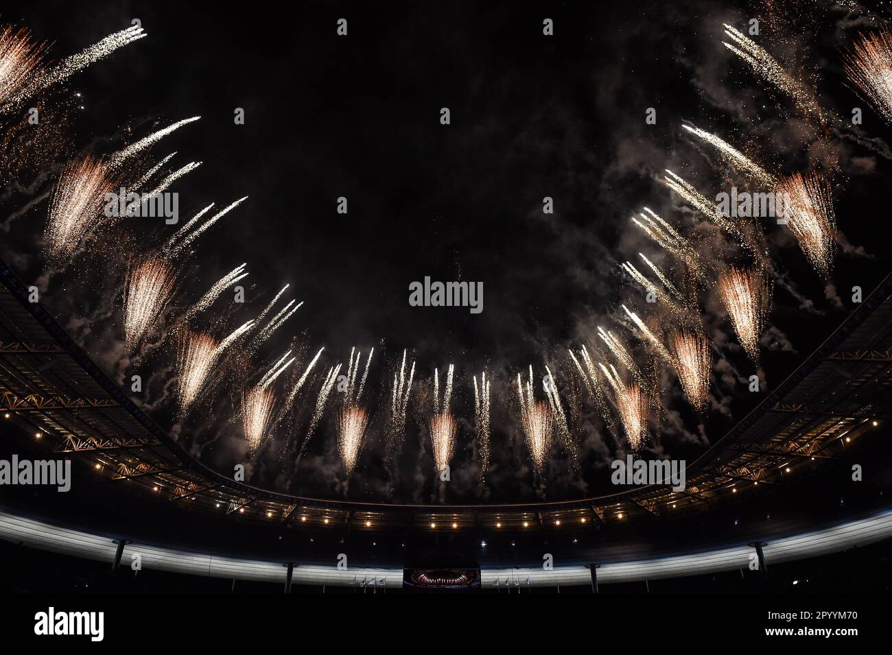 Feux d'artifice de football hi-res stock photography and images - Alamy