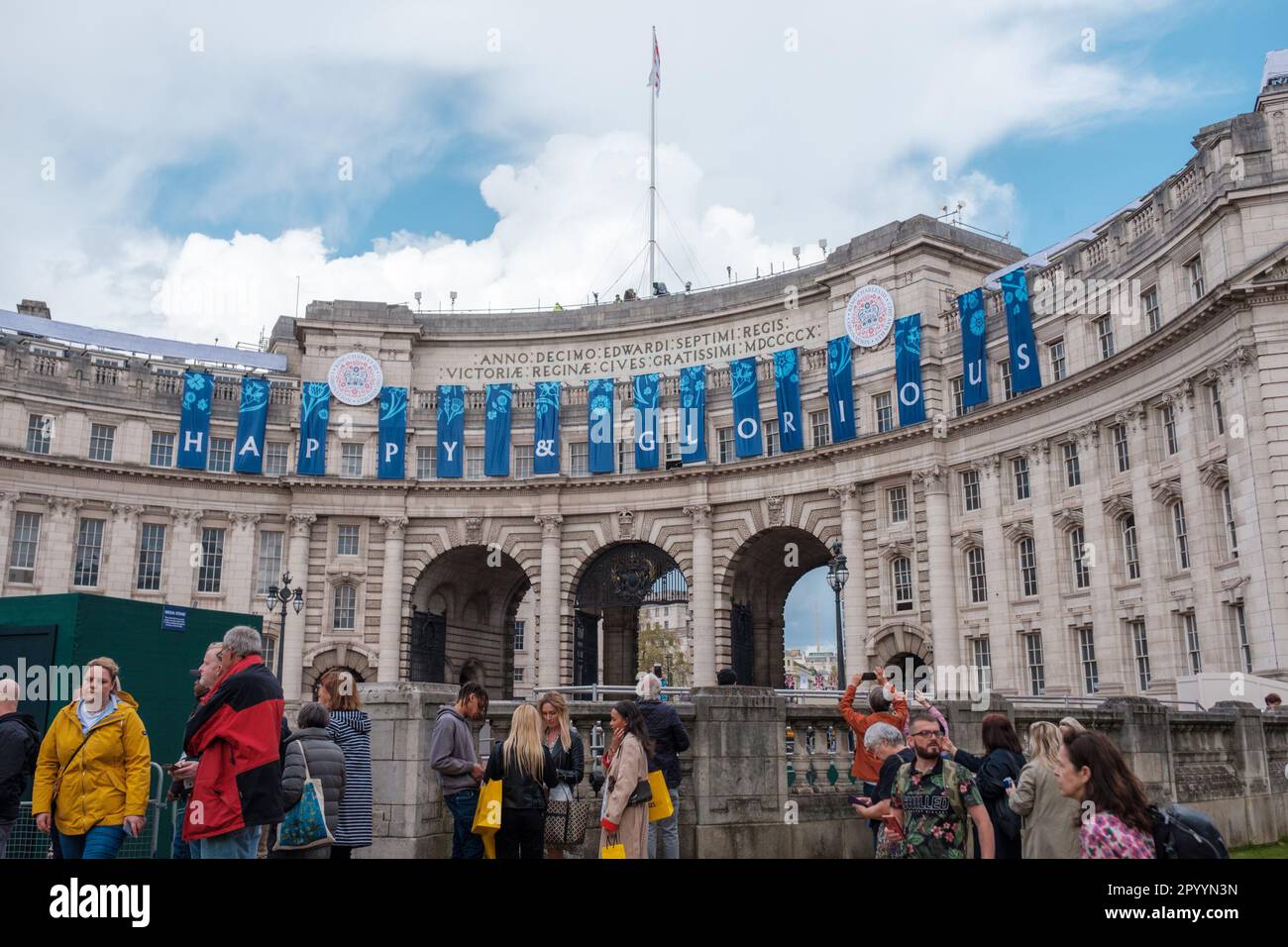 Royalists Prepare for Charles III Coronation, setting up camp to get ...