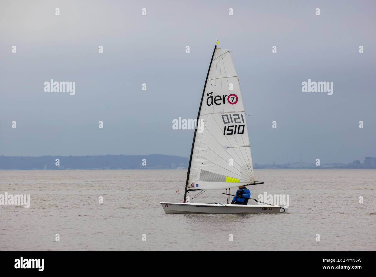 Sailing in the Bristol channel Stock Photo - Alamy