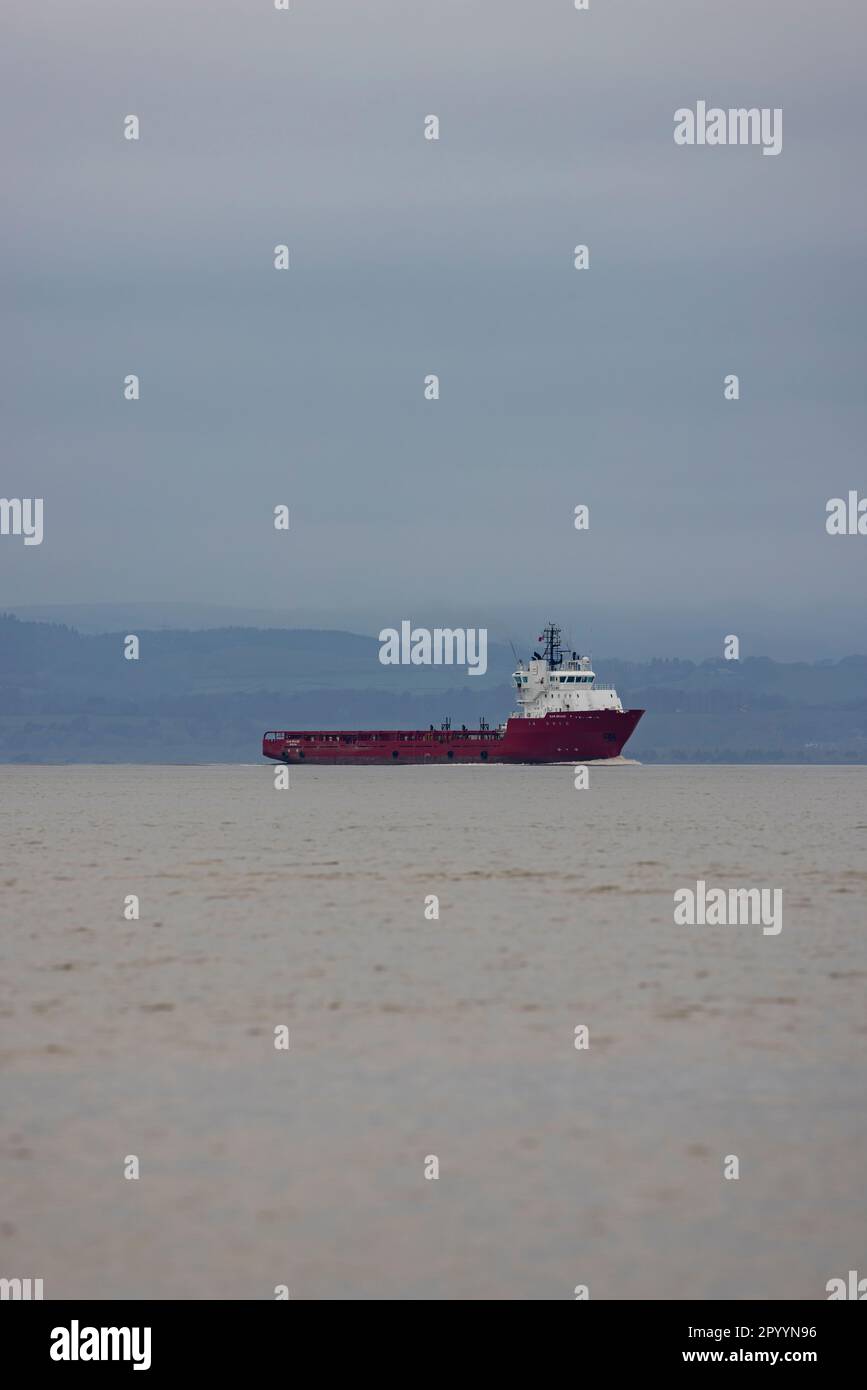 Sar Brage heading for port to resupply Stock Photo - Alamy