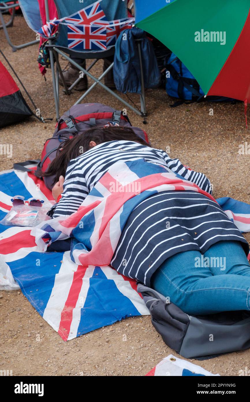 Royalists Prepare for Charles III Coronation, setting up camp to get ...