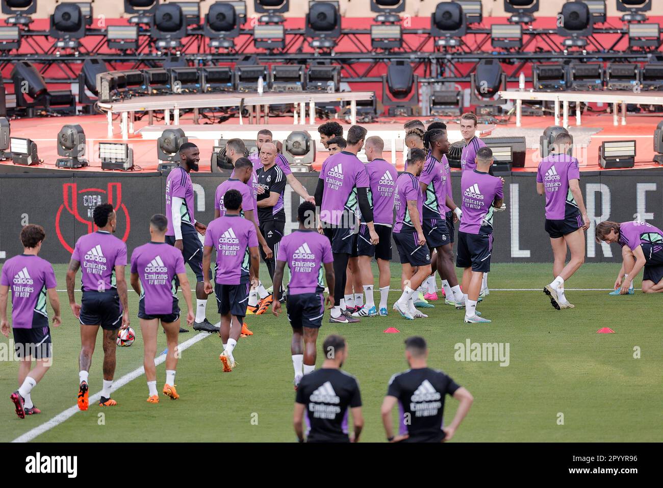 Real midrid cf archsev hi-res stock photography and images - Alamy