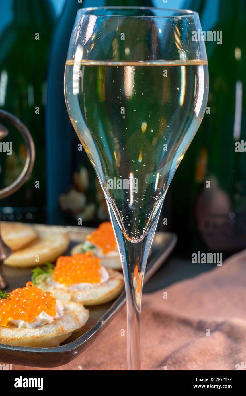 Caviar cellar hi-res stock photography and images - Alamy
