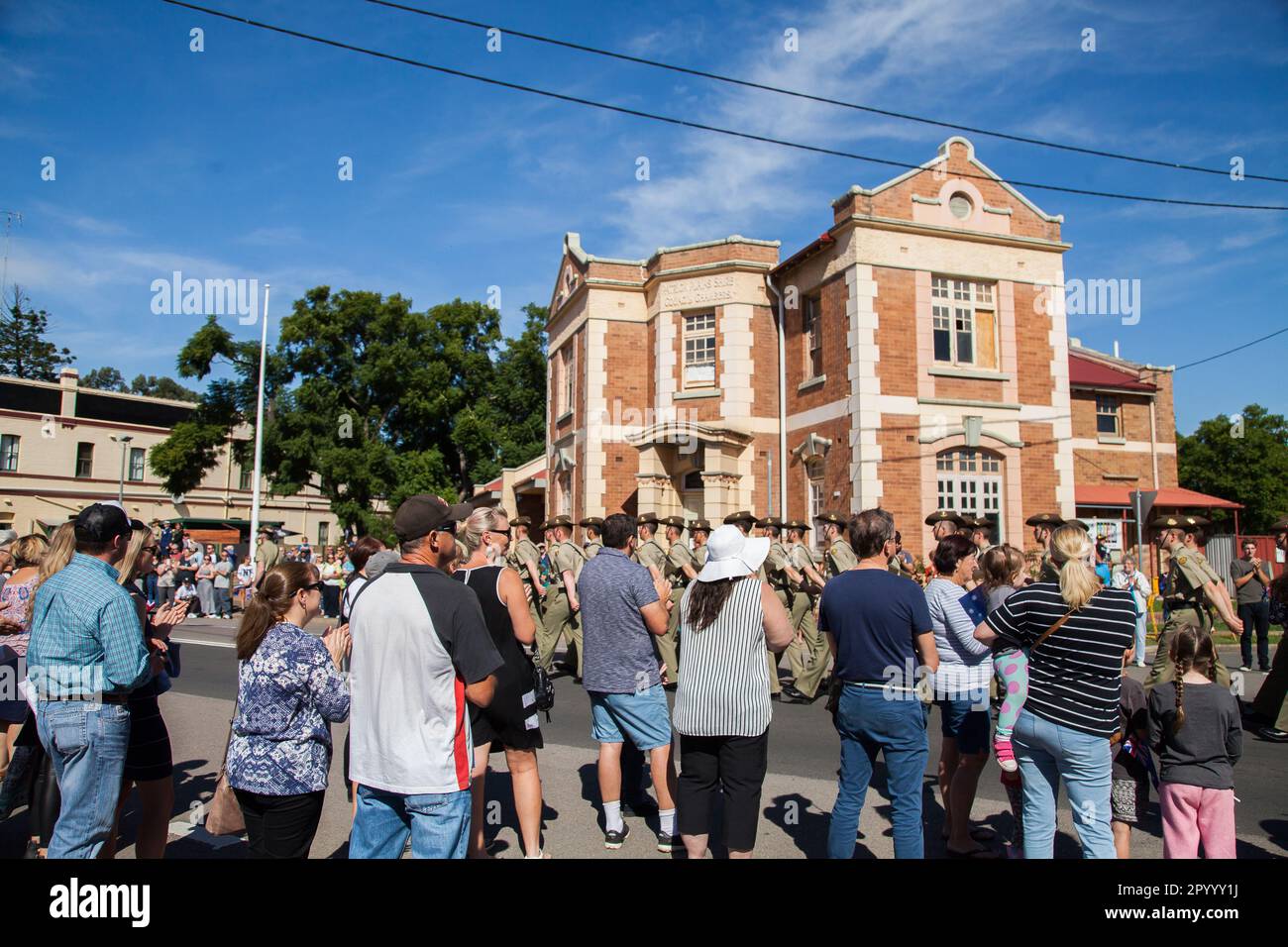 Australian country town remembrance day hi-res stock photography and ...