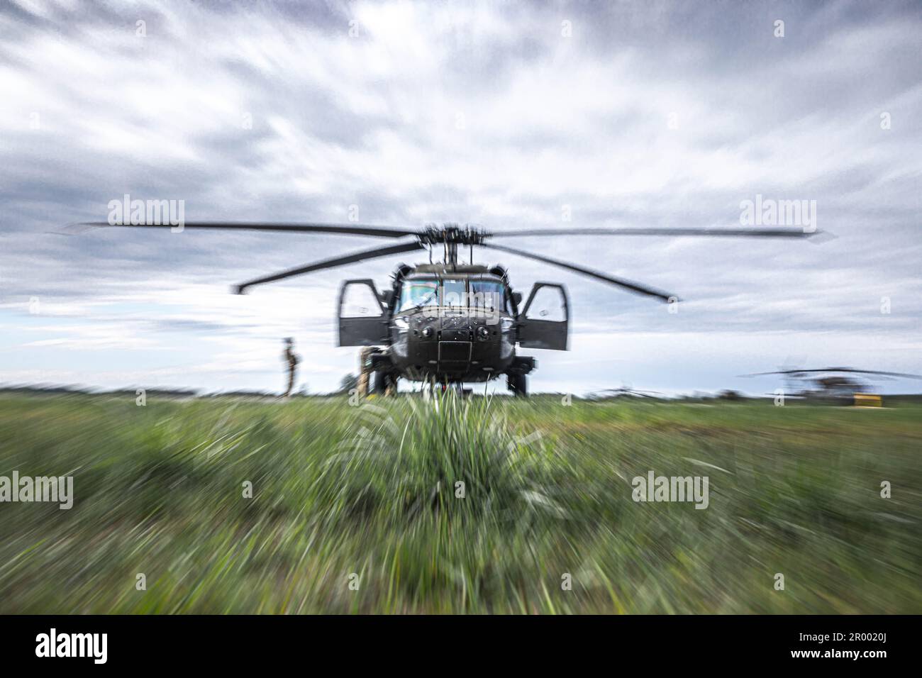 U.S. Soldiers assigned to the 4th Battalion, 3rd Aviation Regiment ...