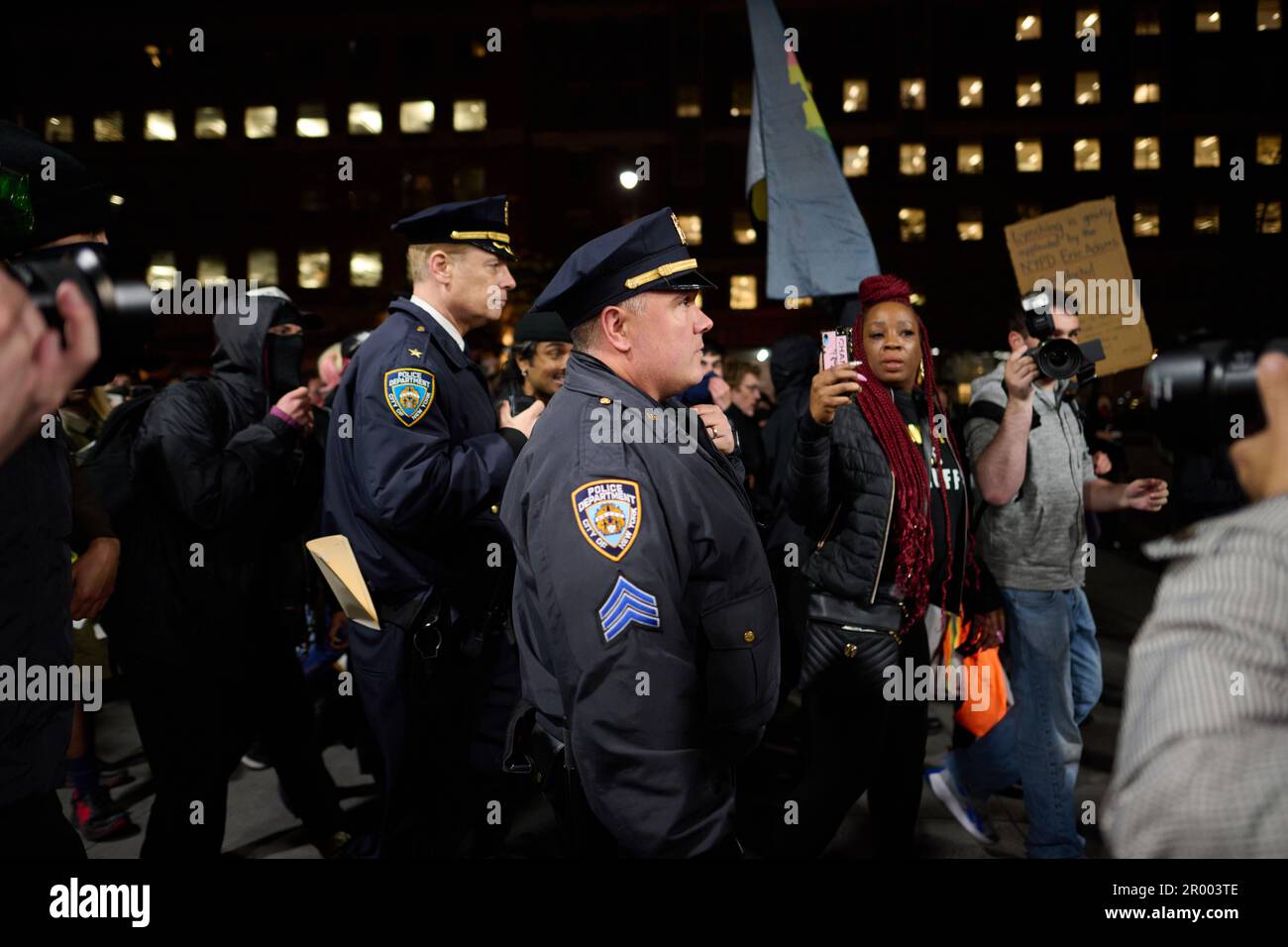 New York, New York, USA. 4th May, 2023. Protesters surround police ...