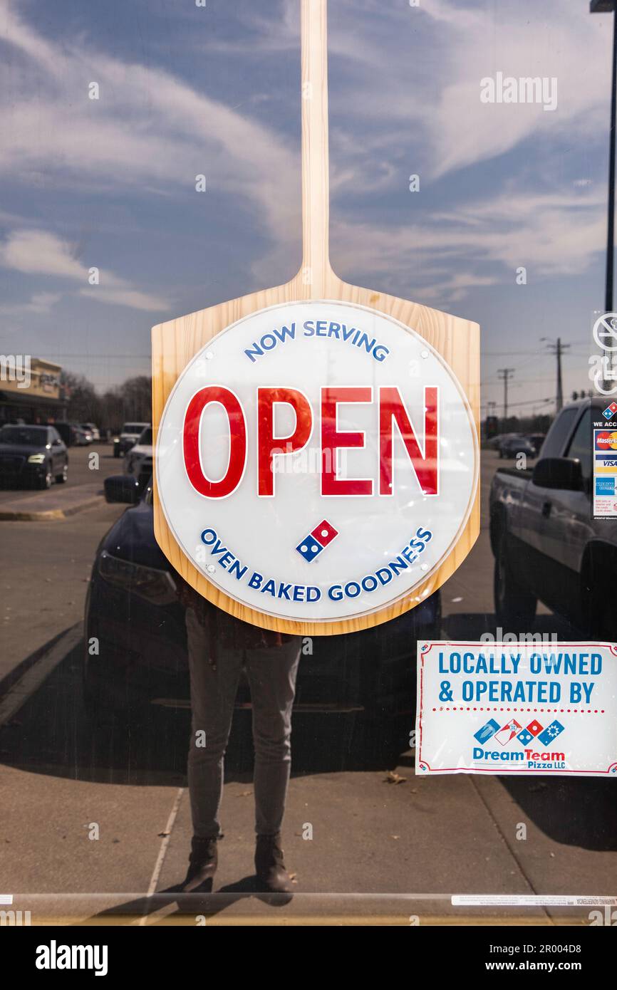 Dominos open sign hi-res stock photography and images - Alamy