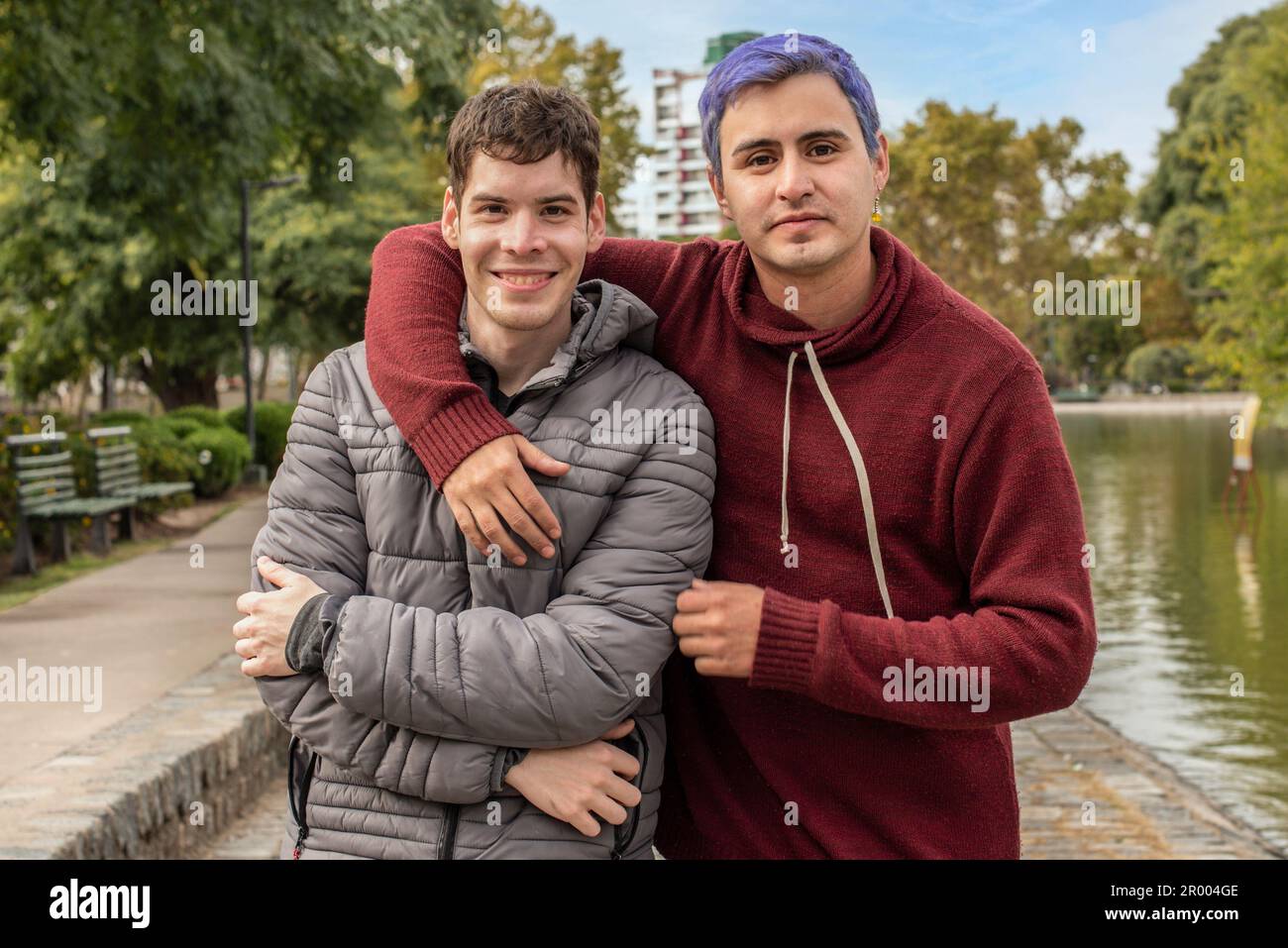 Camera male gay hi-res stock photography and images - Alamy