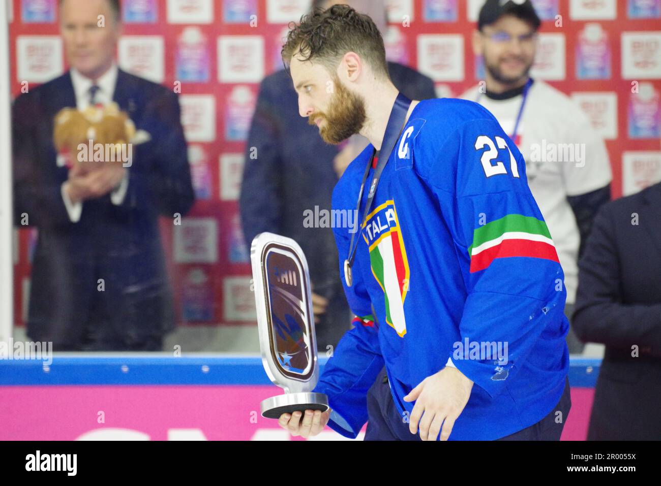 Nottingham, 5 May 2023. Italian captain Thomas Larkin with the bronze ...
