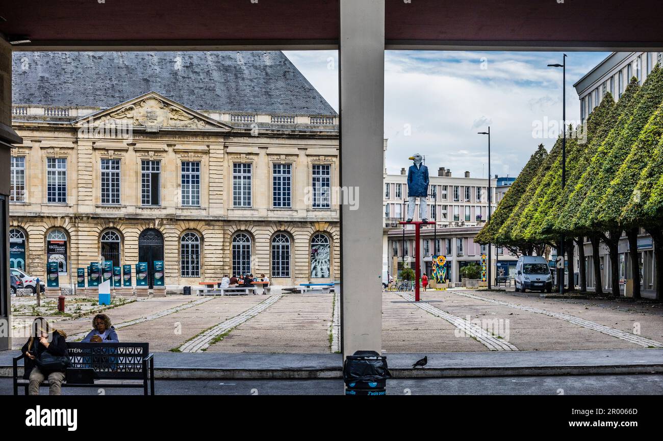 anthropomorphised animal sculpture Monsieur Goéland (Mister Seagull) by ...
