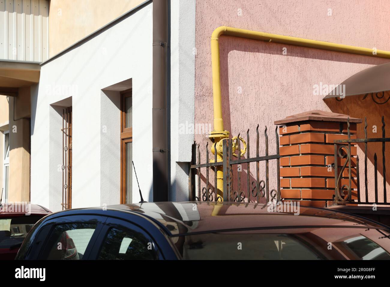 Pink gas pipe hi-res stock photography and images - Alamy