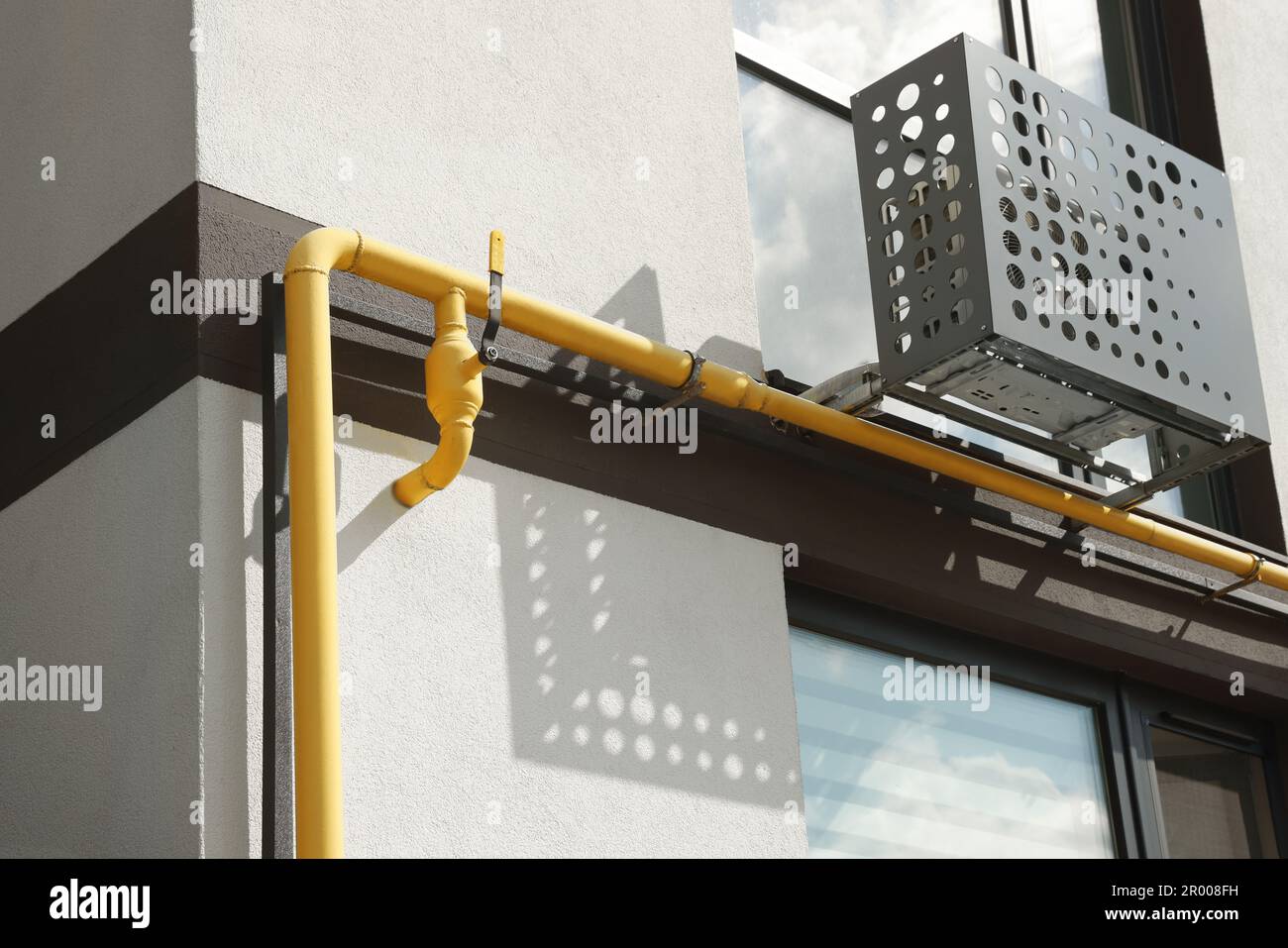 Residential gas connection hi-res stock photography and images - Alamy