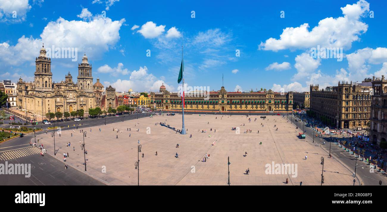 Zocalo Constitution Square in Mexico city, landmark Metropolitan ...