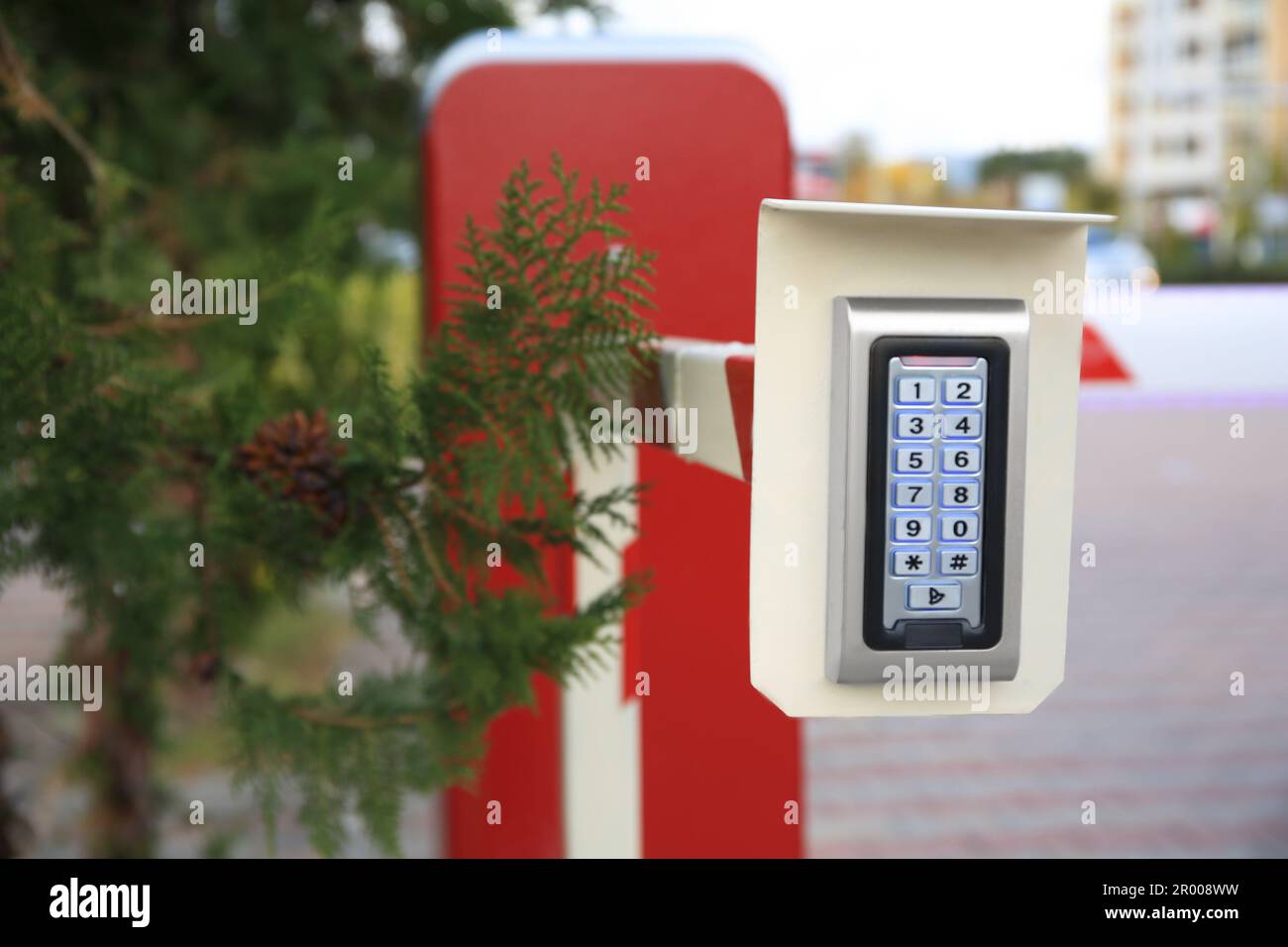 Automatic barrier access control hi-res stock photography and images ...