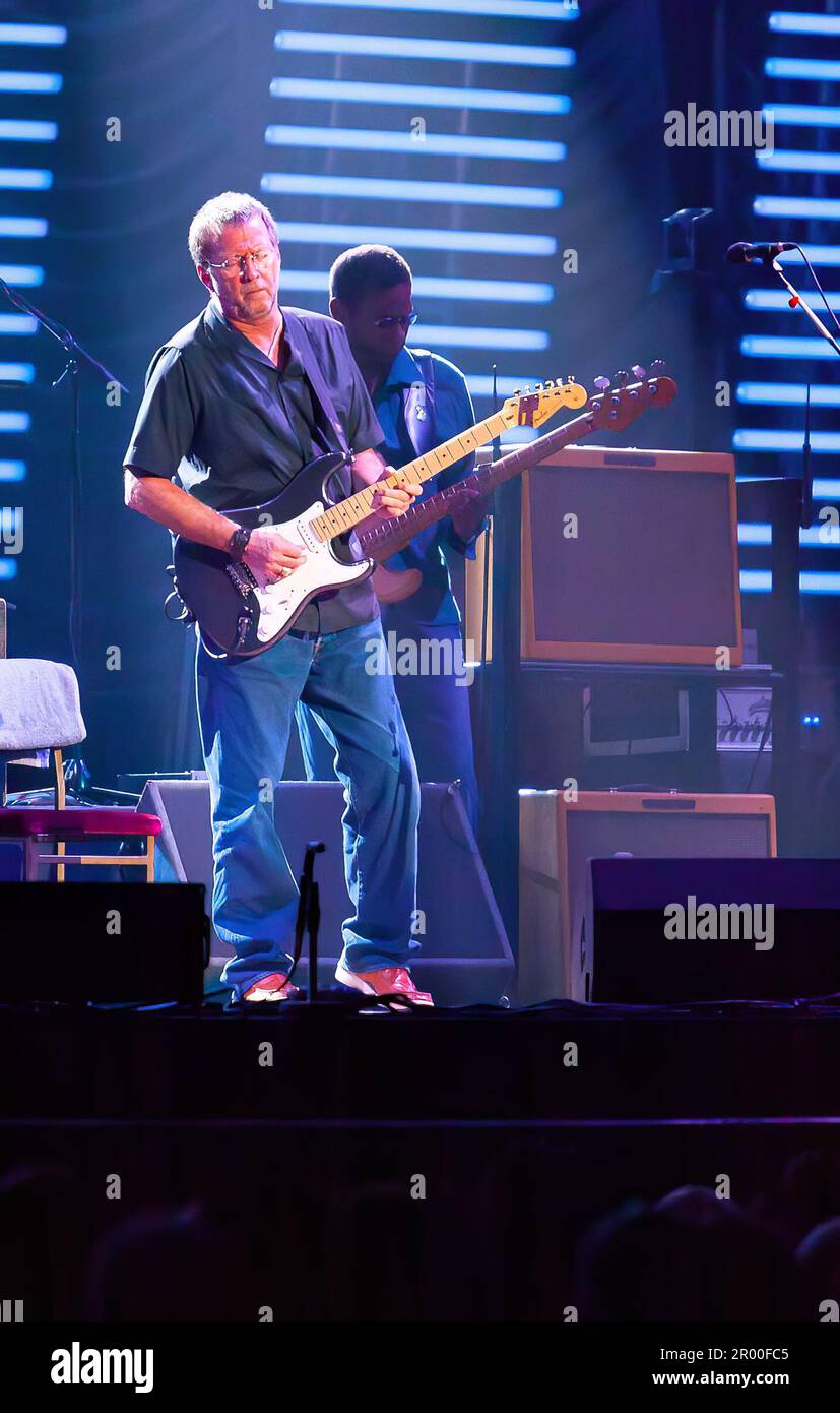 Eric clapton 2007 hi-res stock photography and images - Alamy