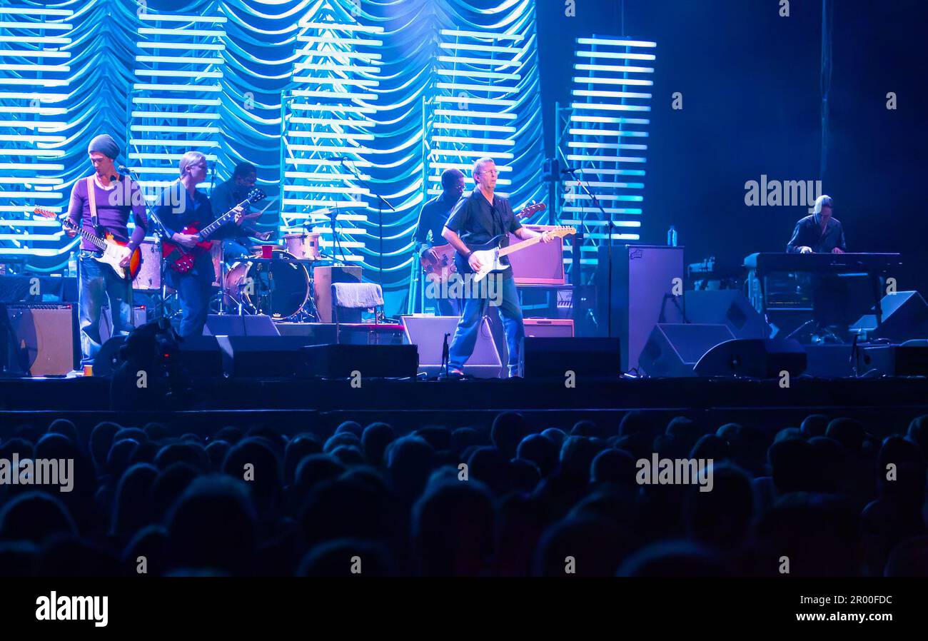 Eric clapton 2007 hi-res stock photography and images - Alamy