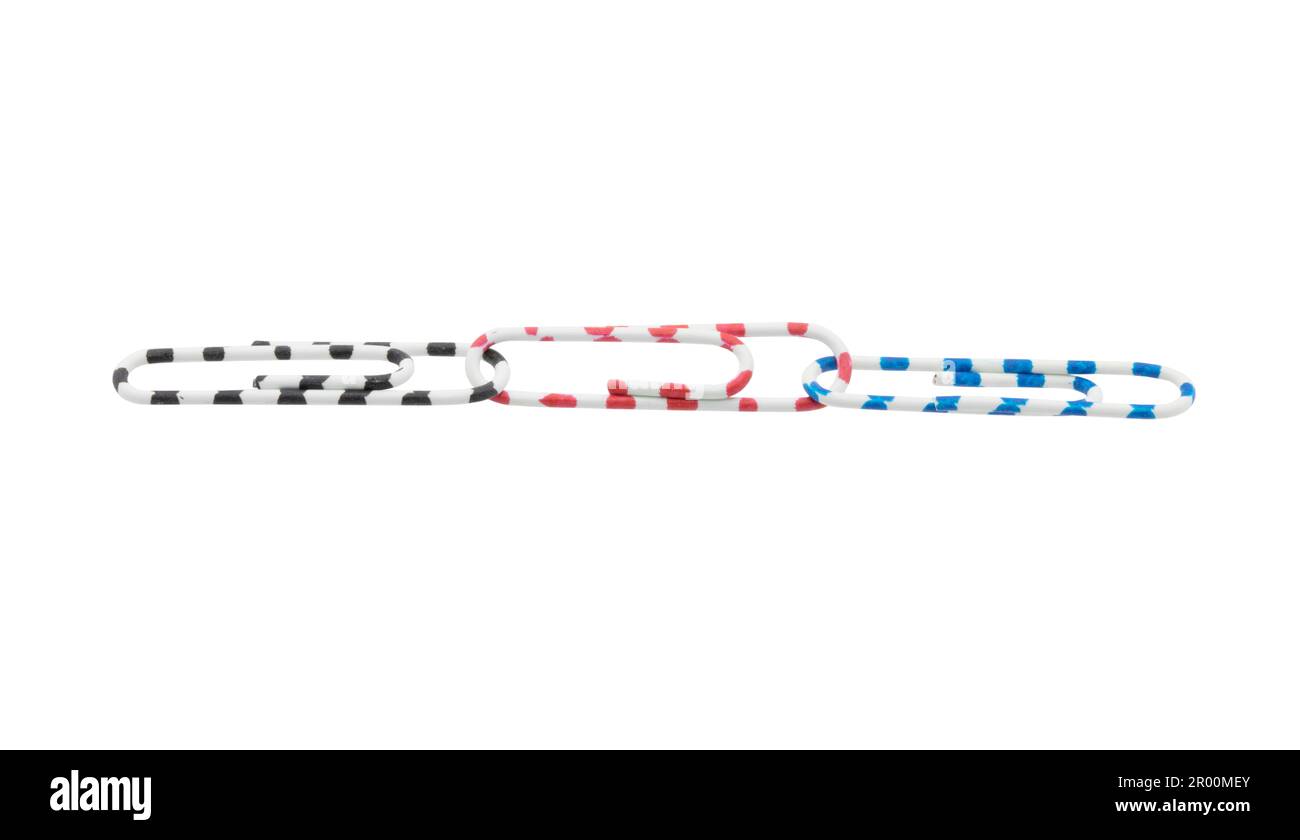 Paper clips chain isolated on white background Stock Photo - Alamy
