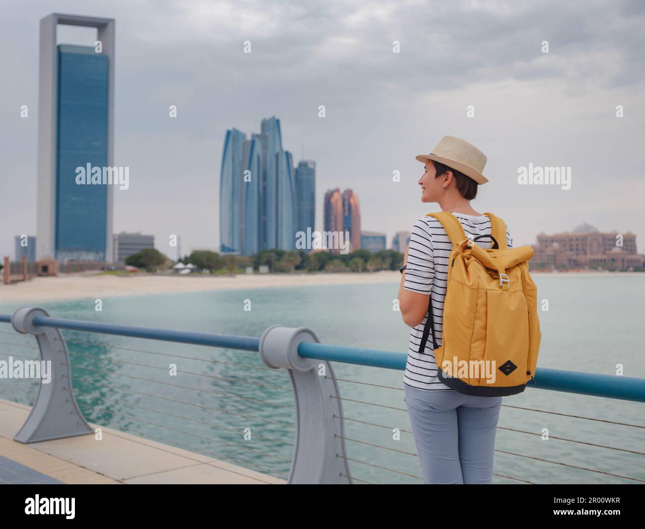 travel to the United Arab Emirates, Happy young asian female traveler ...