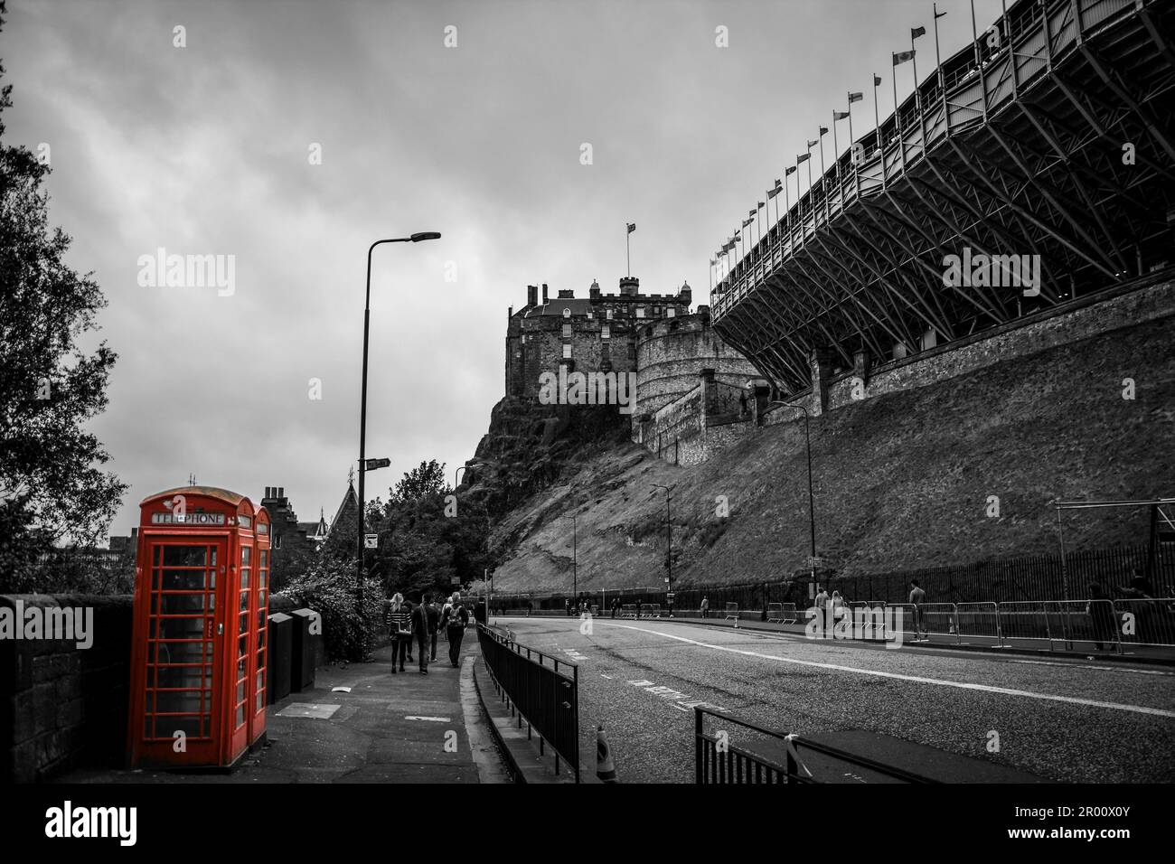 Scottish landscape the red telephone box hi-res stock photography and ...
