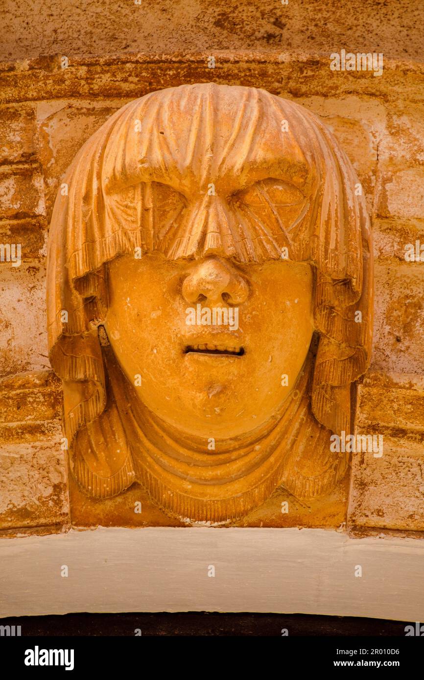 veiled face symbol of hospitality, Torre-Saura Palace, Cas Comte ...