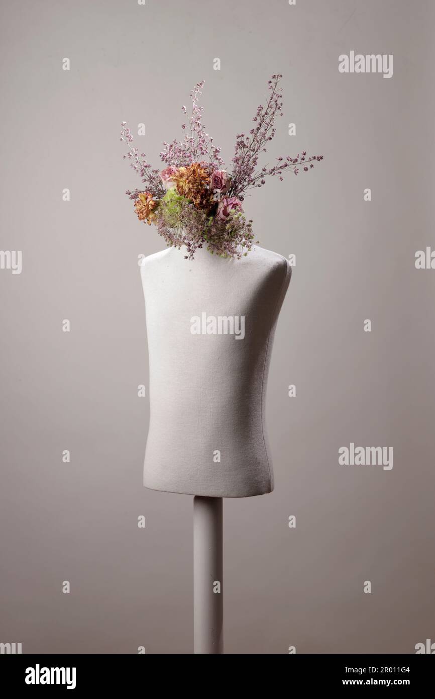 Bust vase hi-res stock photography and images - Alamy