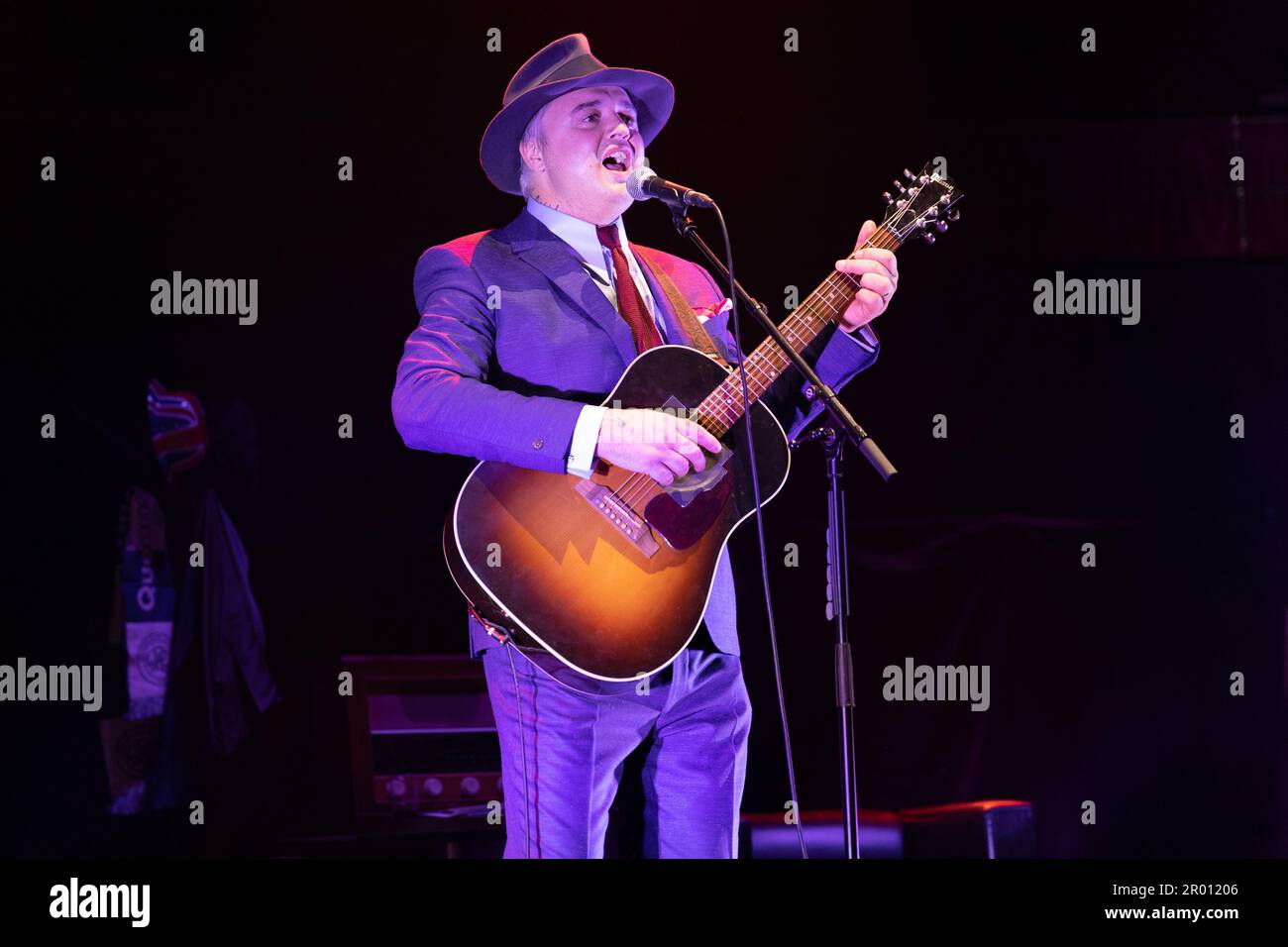 Peter doherty royal albert hall hi-res stock photography and images - Alamy